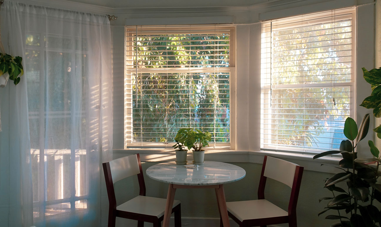 Choosing the Right Dining Room Window Treatments: A Detailed Guide ...
