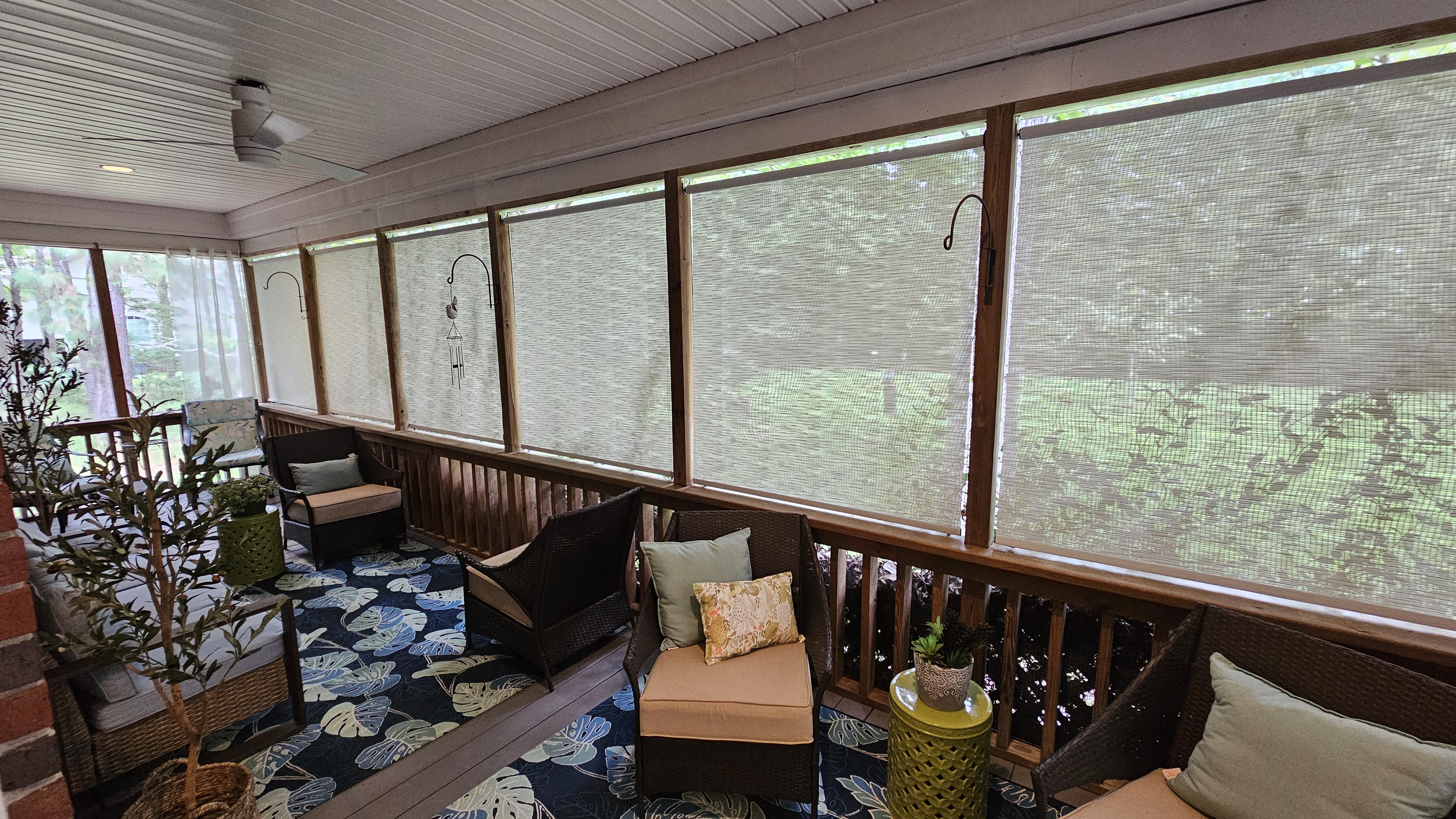 Custom Outdoor Shades | Bumble Bee Blinds