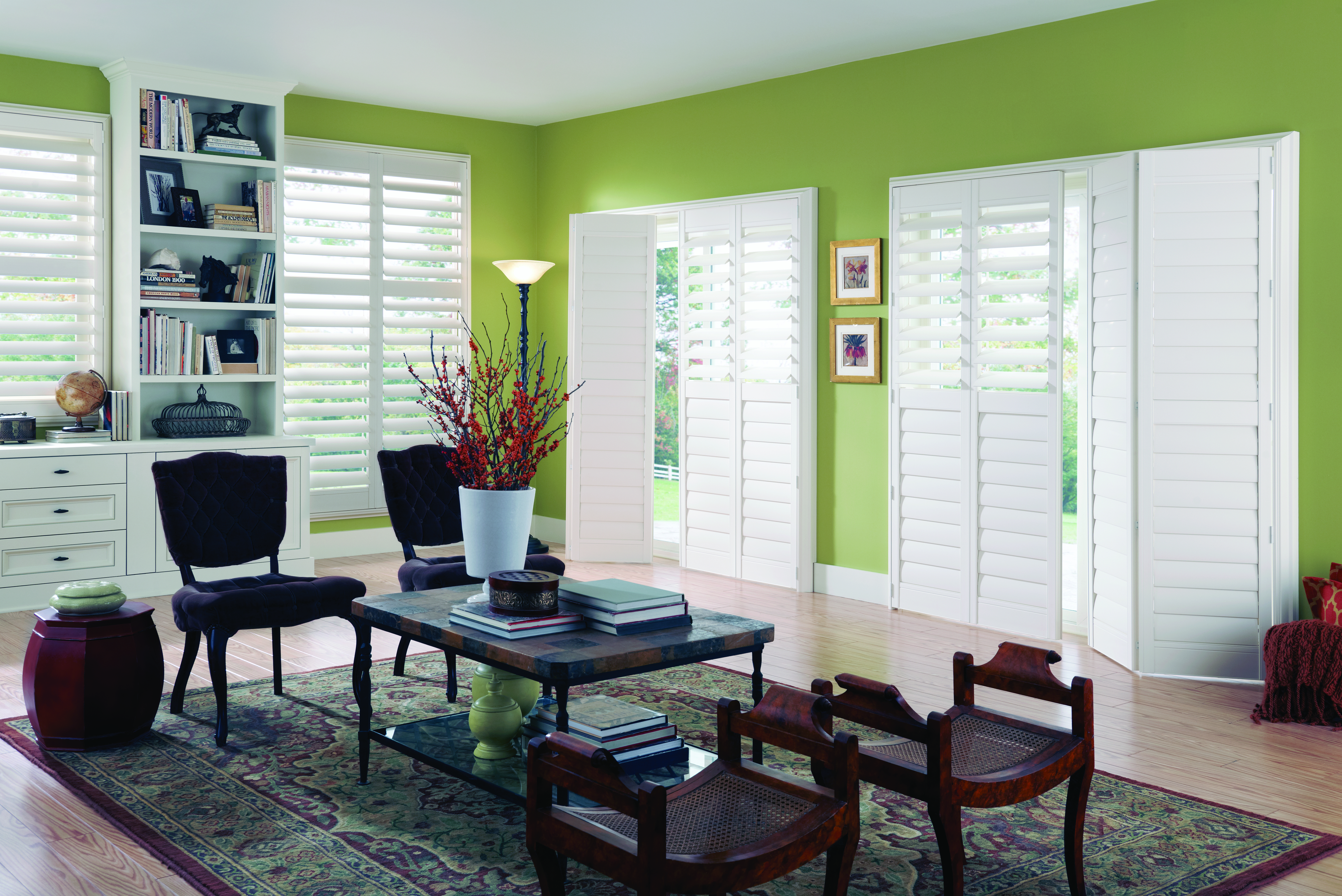 Bumble Bee Blinds | Custom Plantation Shutters for Elegant Window Coverings